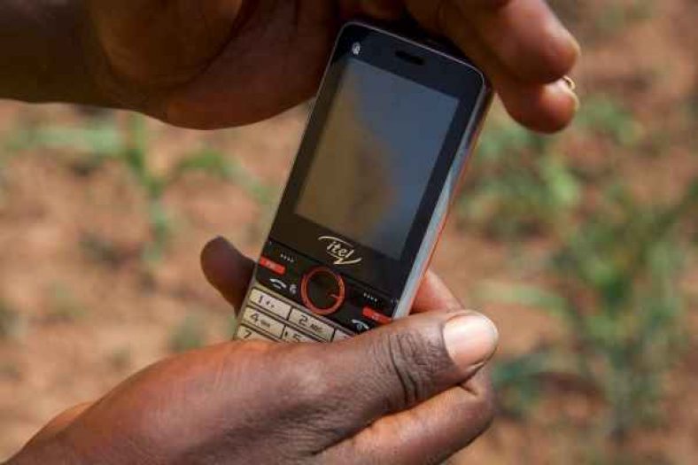 Mobile phones to help 1.7 million small-scale farmers increase ...